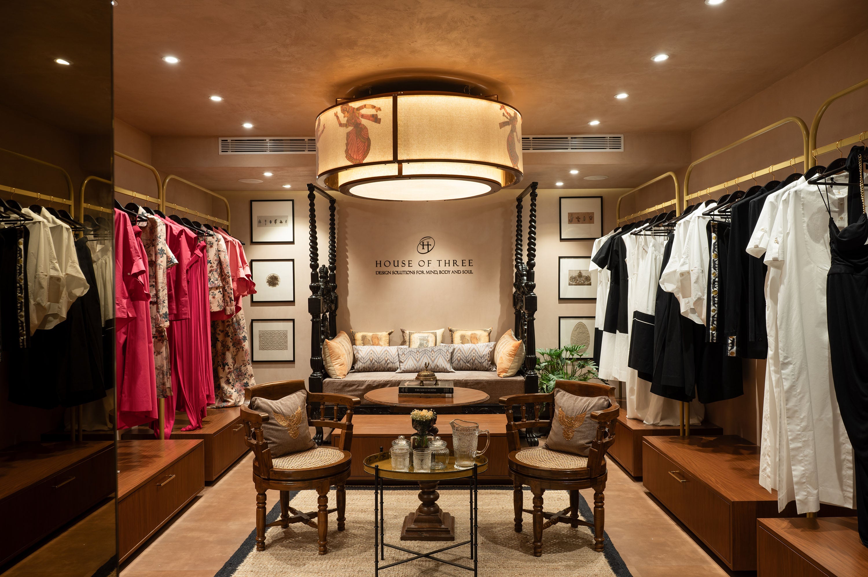 STORE – www.houseofthreestudio.com