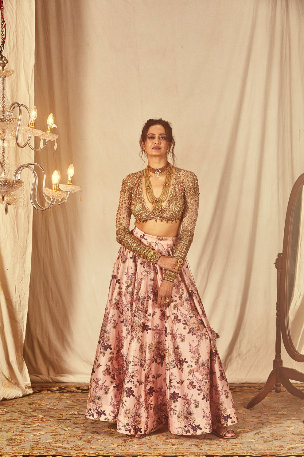 SAANVI GHAGRA – www.houseofthreestudio.com